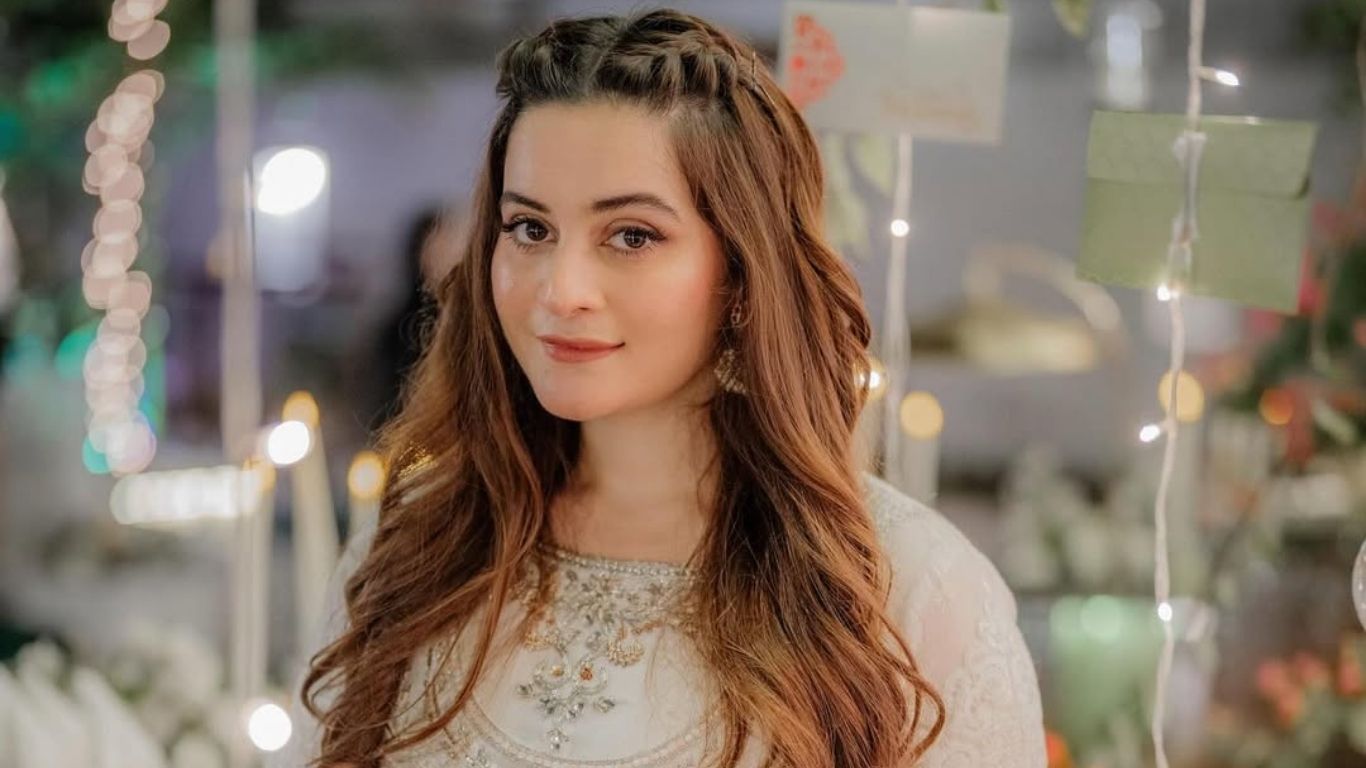 Aiman Khan Biography: Explore the Life of One of Pakistan’s Top ...